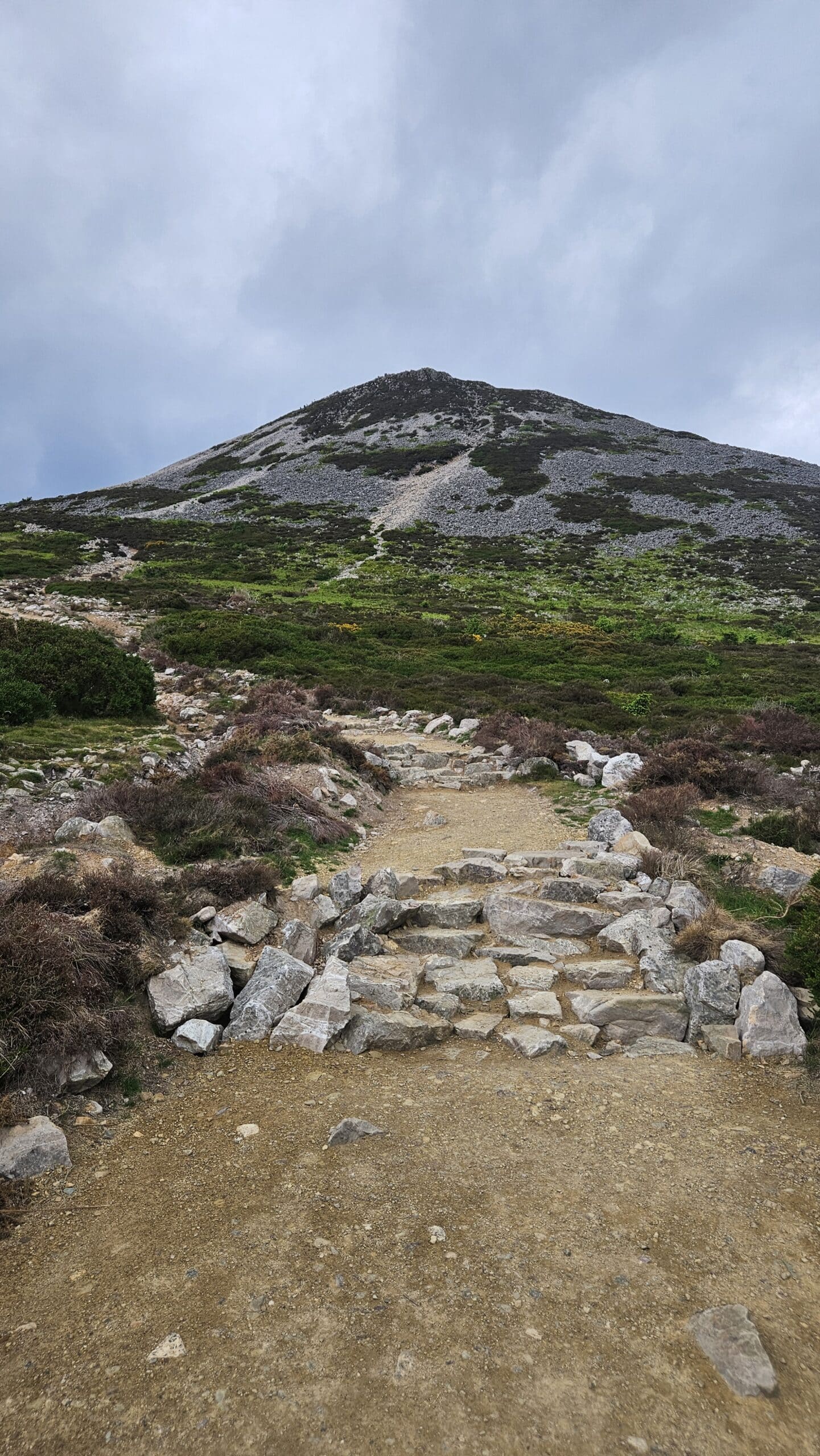 The Great Sugarloaf - Join Our Sugarloaf Trek On The Best Routes