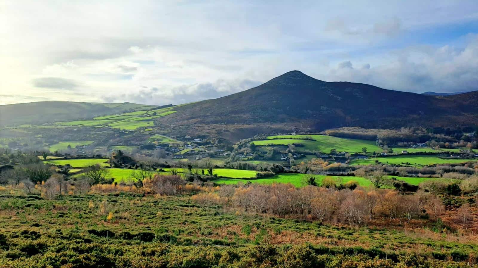 The Great Sugarloaf - Join Our Sugarloaf Trek On The Best Routes