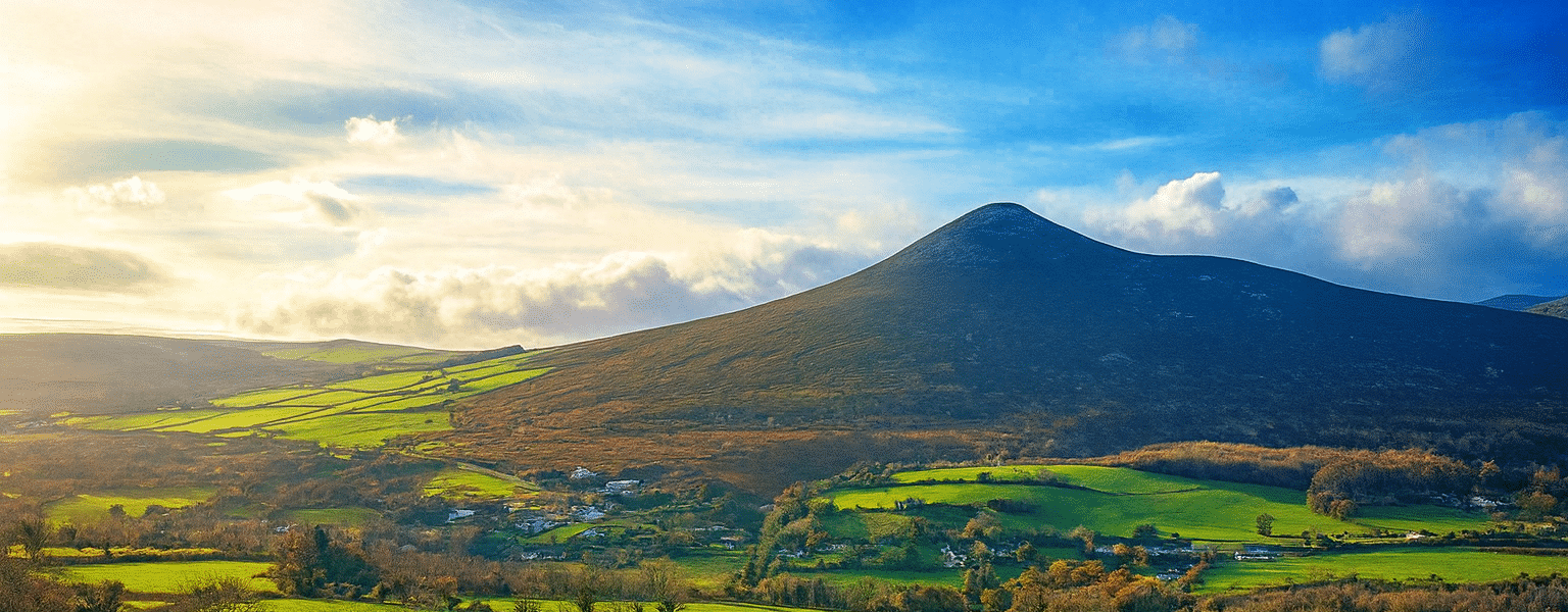 The Great Sugarloaf - Join Our Sugarloaf Trek On The Best Routes